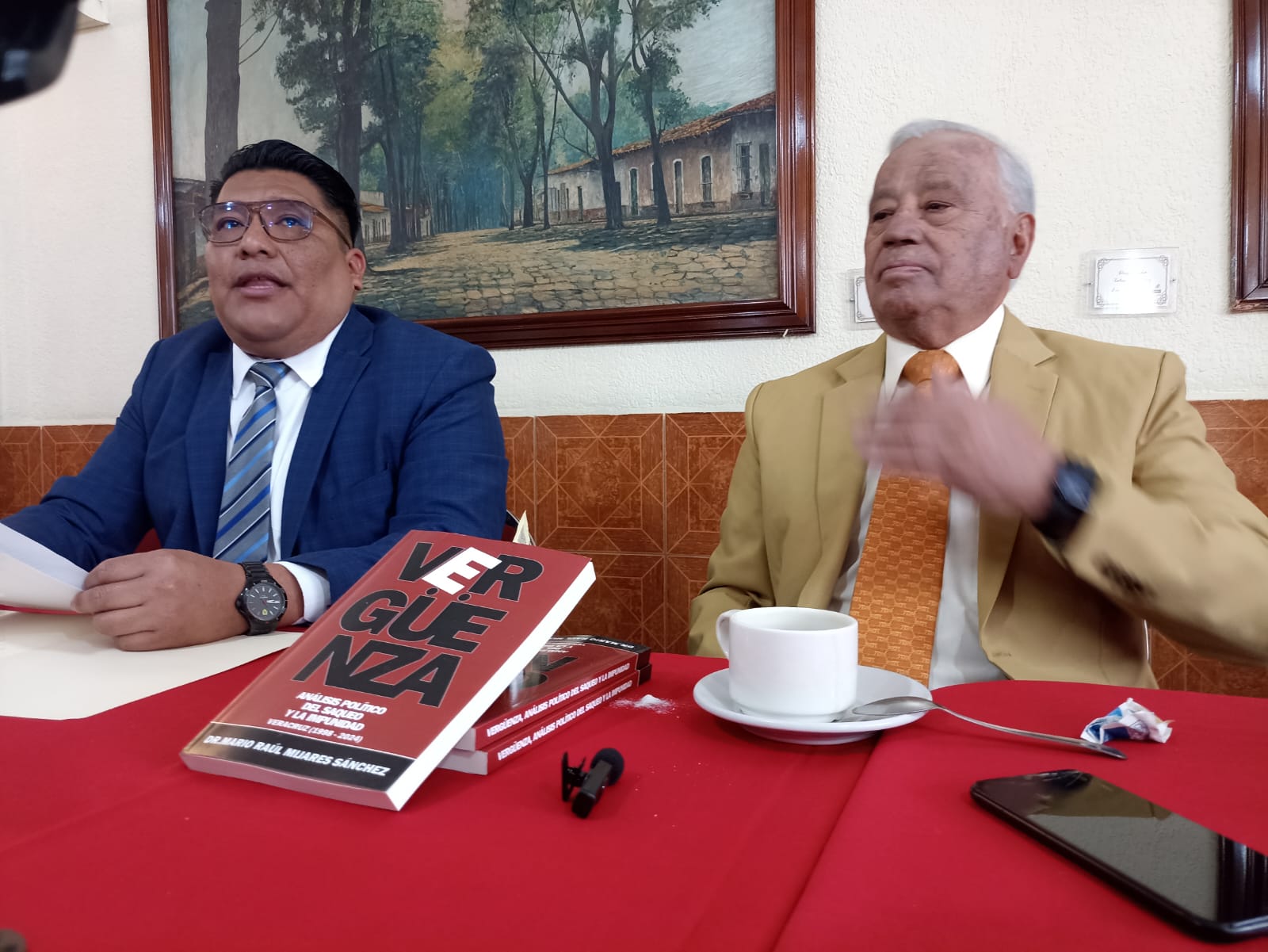 Presentan Libro Vergüenza Análisis Político Del Saqueo Y La Impunidad